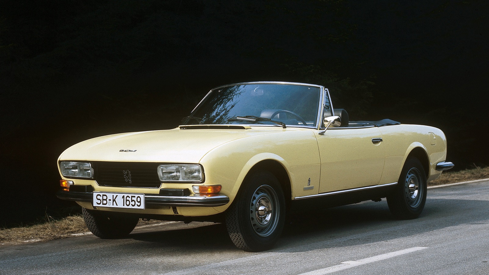 20 overlooked classic drop-tops | Classic & Sports Car